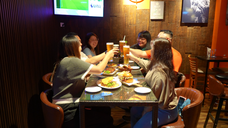 What to eat at HomeTeamNS Bedok Reservoir - Frontline