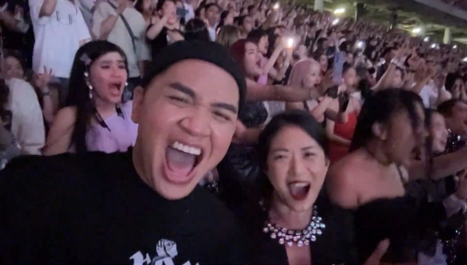 Insider concert survival guide: Navigate concerts like a pro with these ...