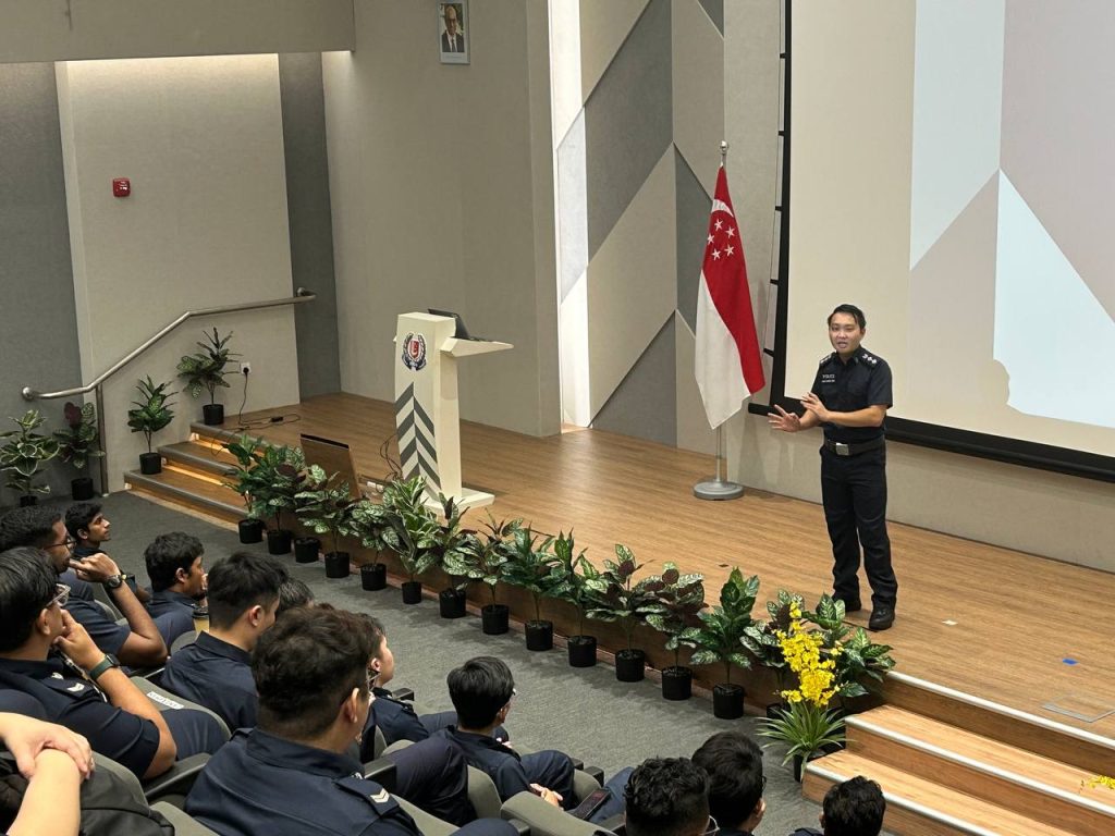 5 Ways Singapore Police Force NSmen Keep Our City Safe - Frontline